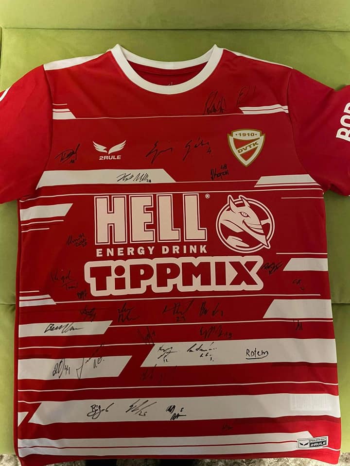 Ma zárul a licit! Támogasd Te is a kis Dominik gyógyulását! - Amíg Élek Én