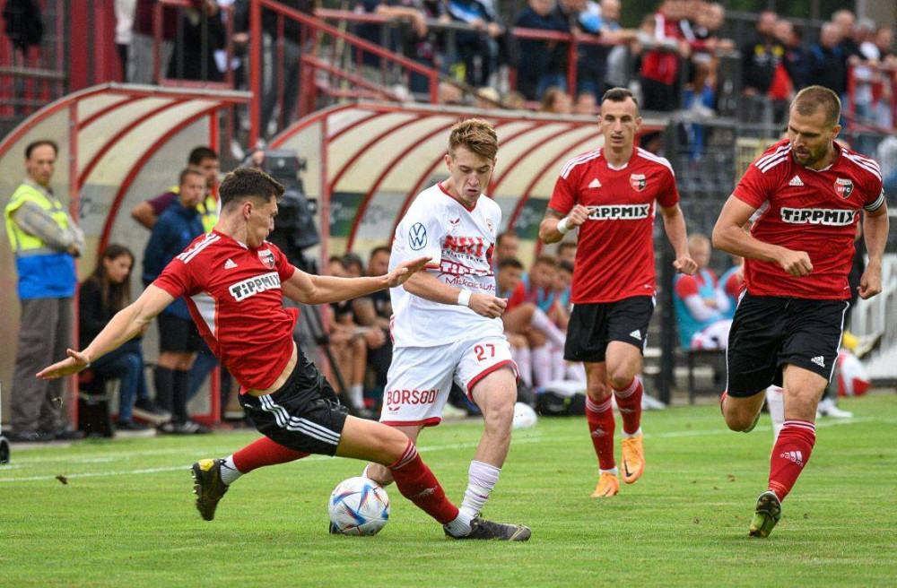 Vajda Botond Tiszakécskén folytatja kölcsönben - Amíg Élek Én