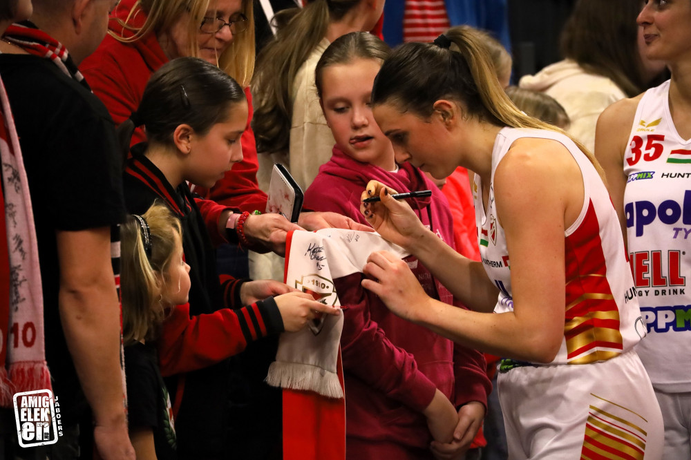 Lelik Réka: A változást felfoghatjuk pozitívumként is - Amíg Élek Én