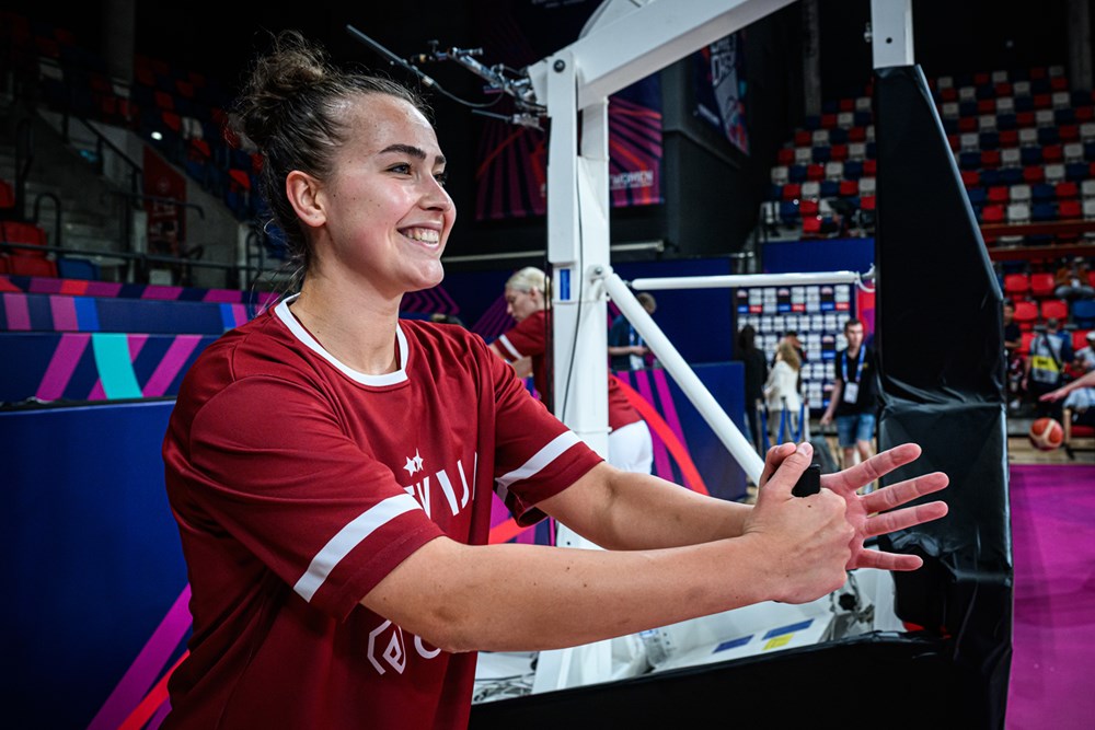 Négy év Amerikában - Bemutatjuk új légiósunkat, Aleksa Gulbét - Amíg ...