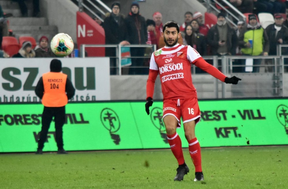 Interjú Molnár Gáborral - dvtk.eu - Amíg Élek Én